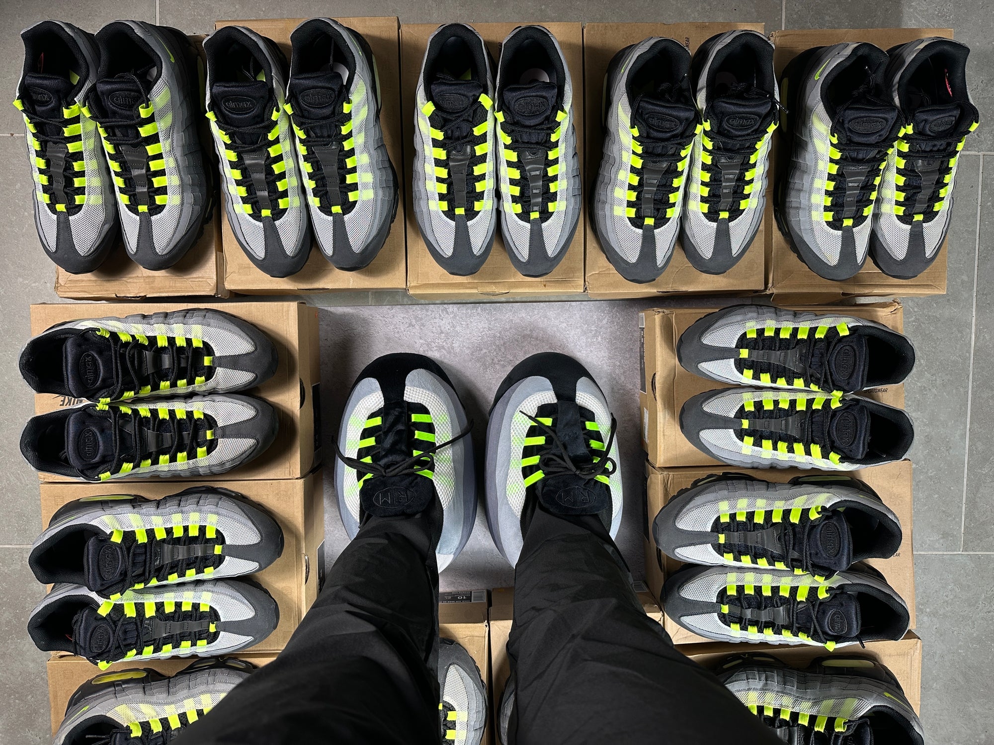 RM Footwear